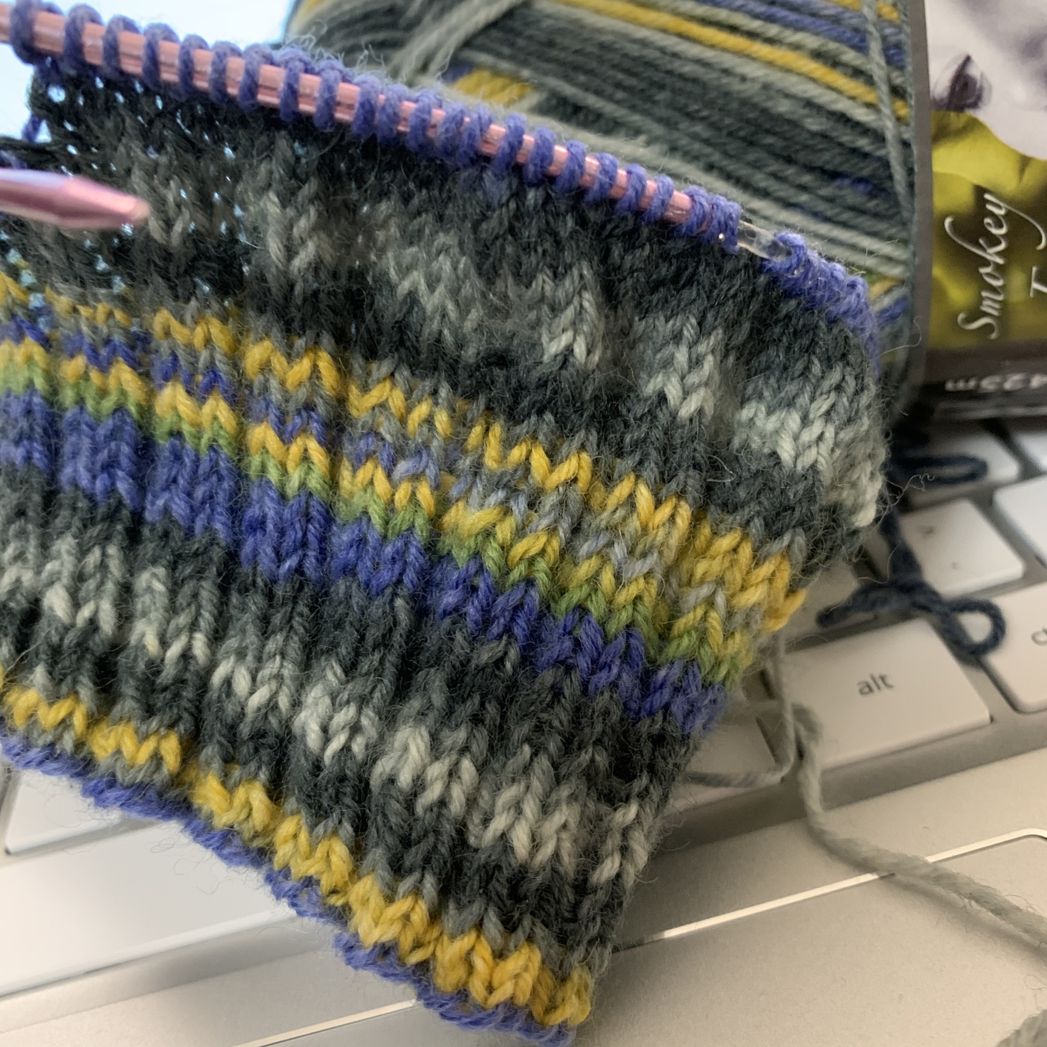 Ross Hat – Smells Like Yarn